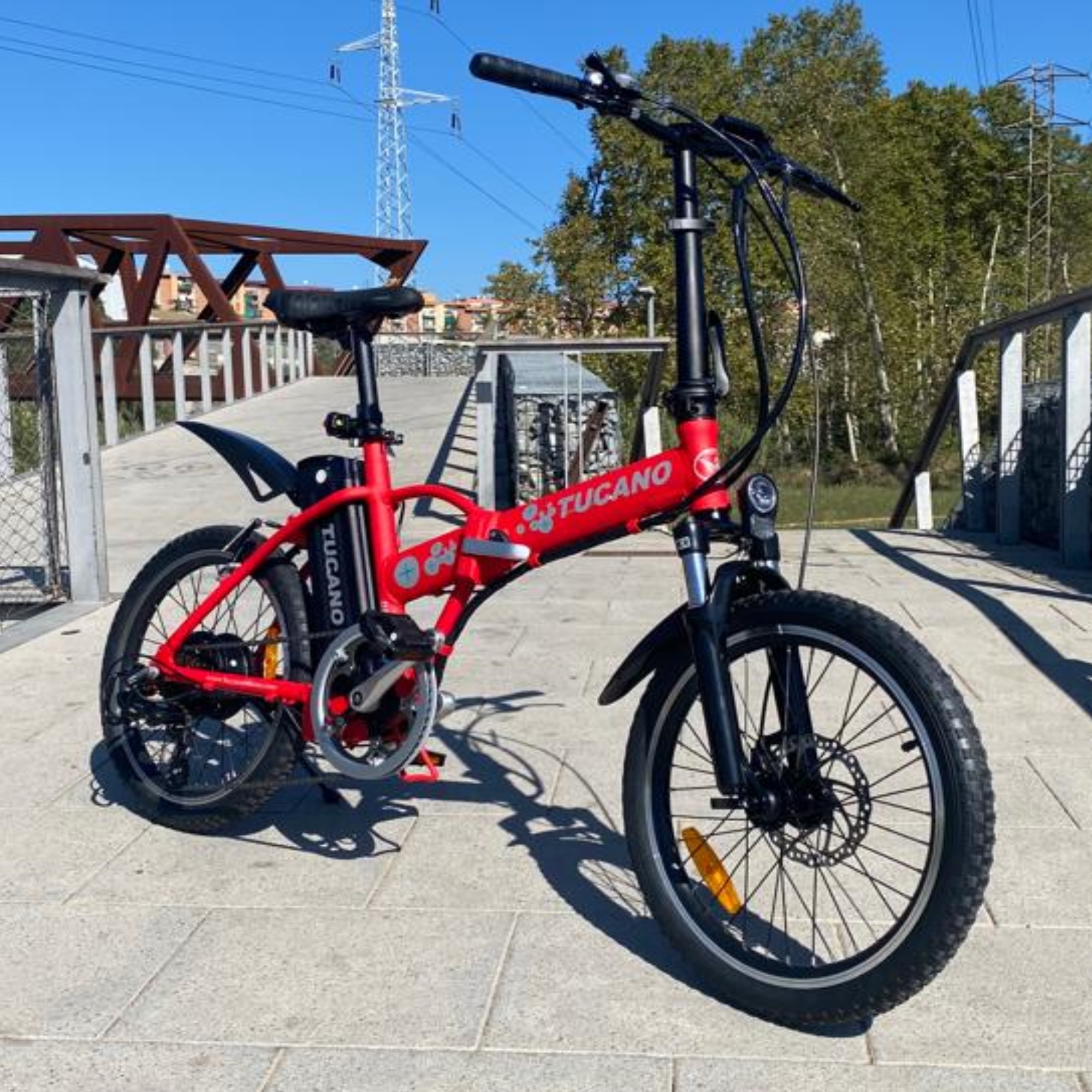 Bici eléctrica plegable Tucano DELUXE - Potencia y comodidad urbana